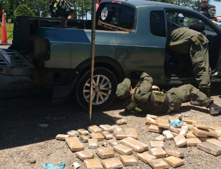 Secuestran Más De 90 Kilos De Marihuana Ocultos En Una Camioneta