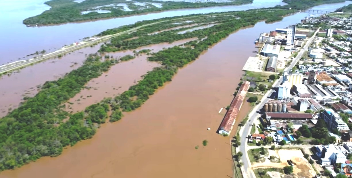 VIDEO: Impactantes imágenes de la creciente del río Uruguay, en La ...