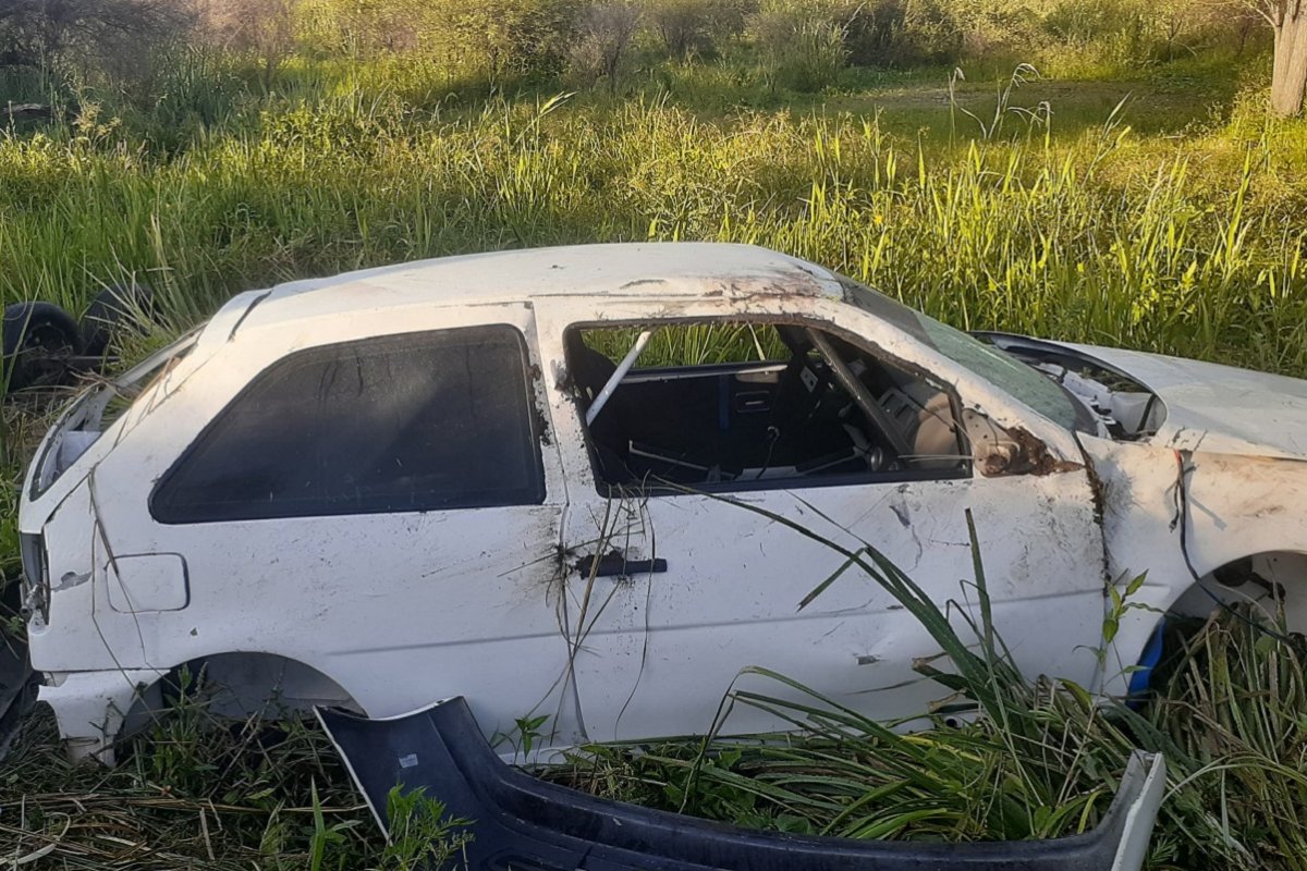 Accidentes en rutas 12 y 14: un auto de rally volcado, un choque contra ...